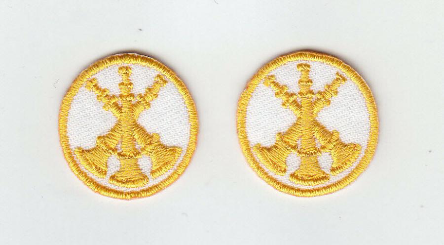 3 bugles trumpets gold on white collar patches fire dept chief
