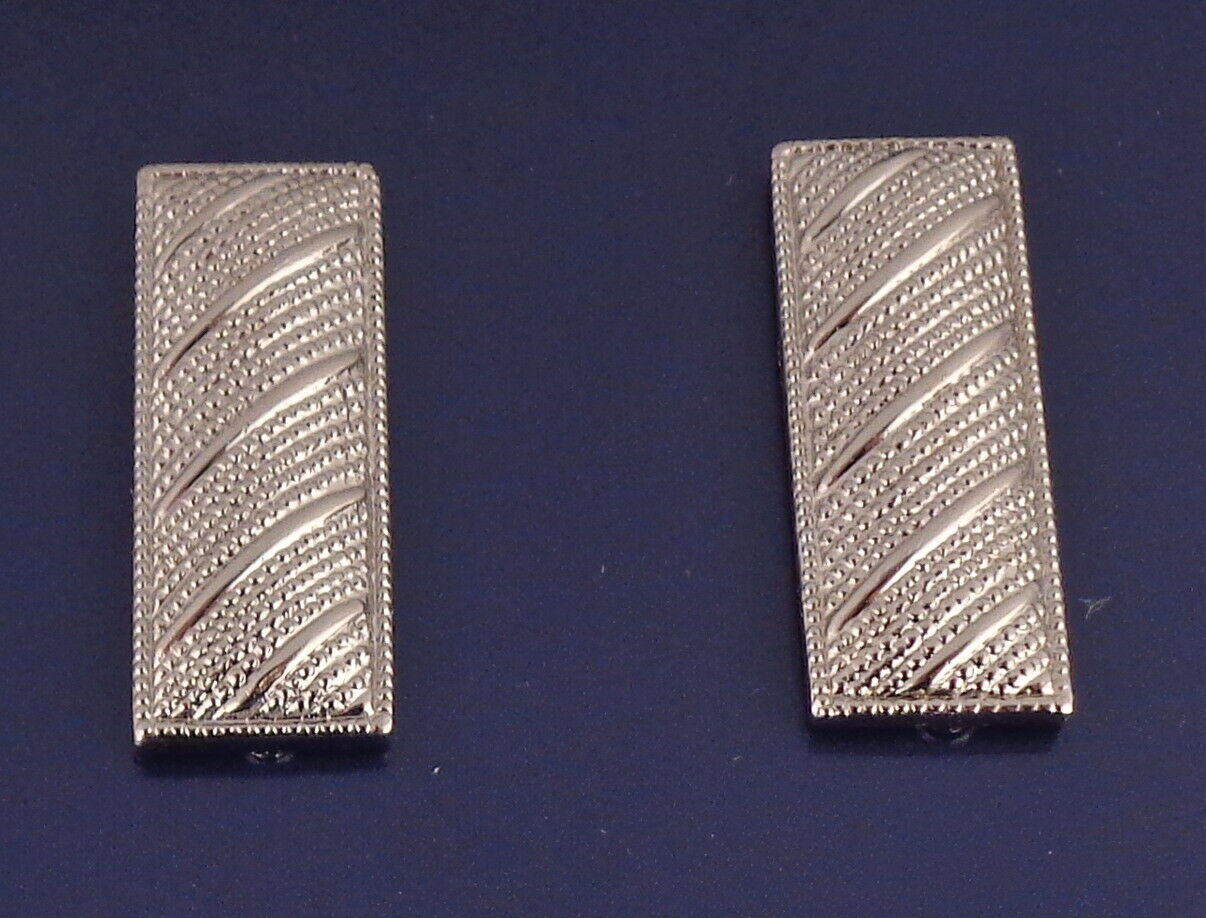 LT Lieutenant Corrugated Silver Large 1 1/8" clutch back collar ranks
